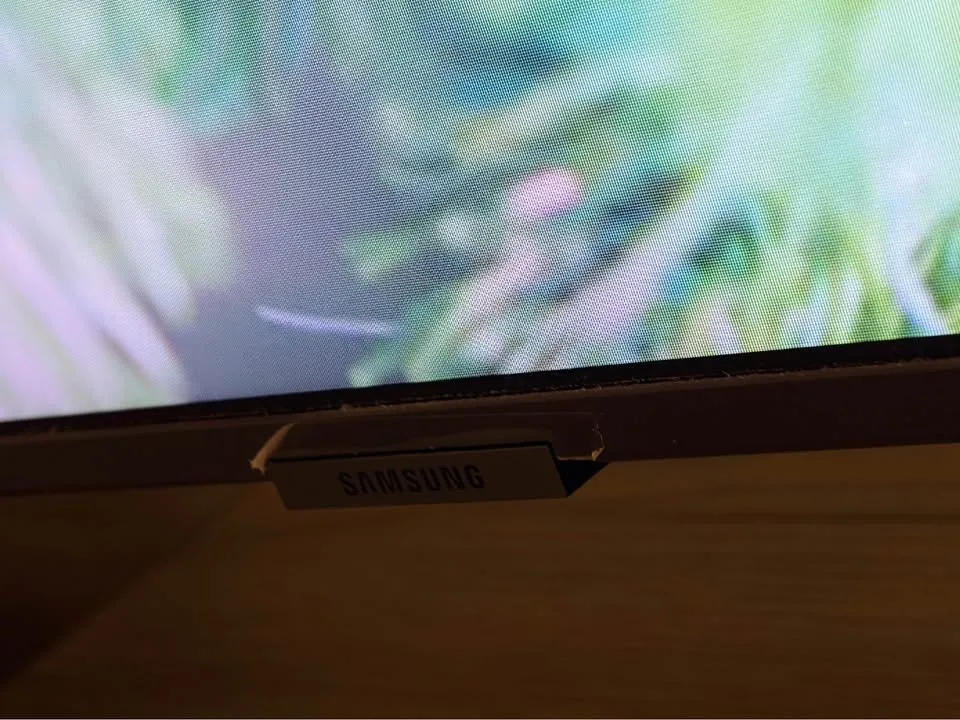 SAMSUNG 55” UHD 4K LED SMART TV | Karrot