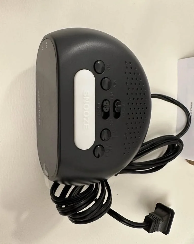 Amazon Basics Small Digital Alarm Clock | Karrot