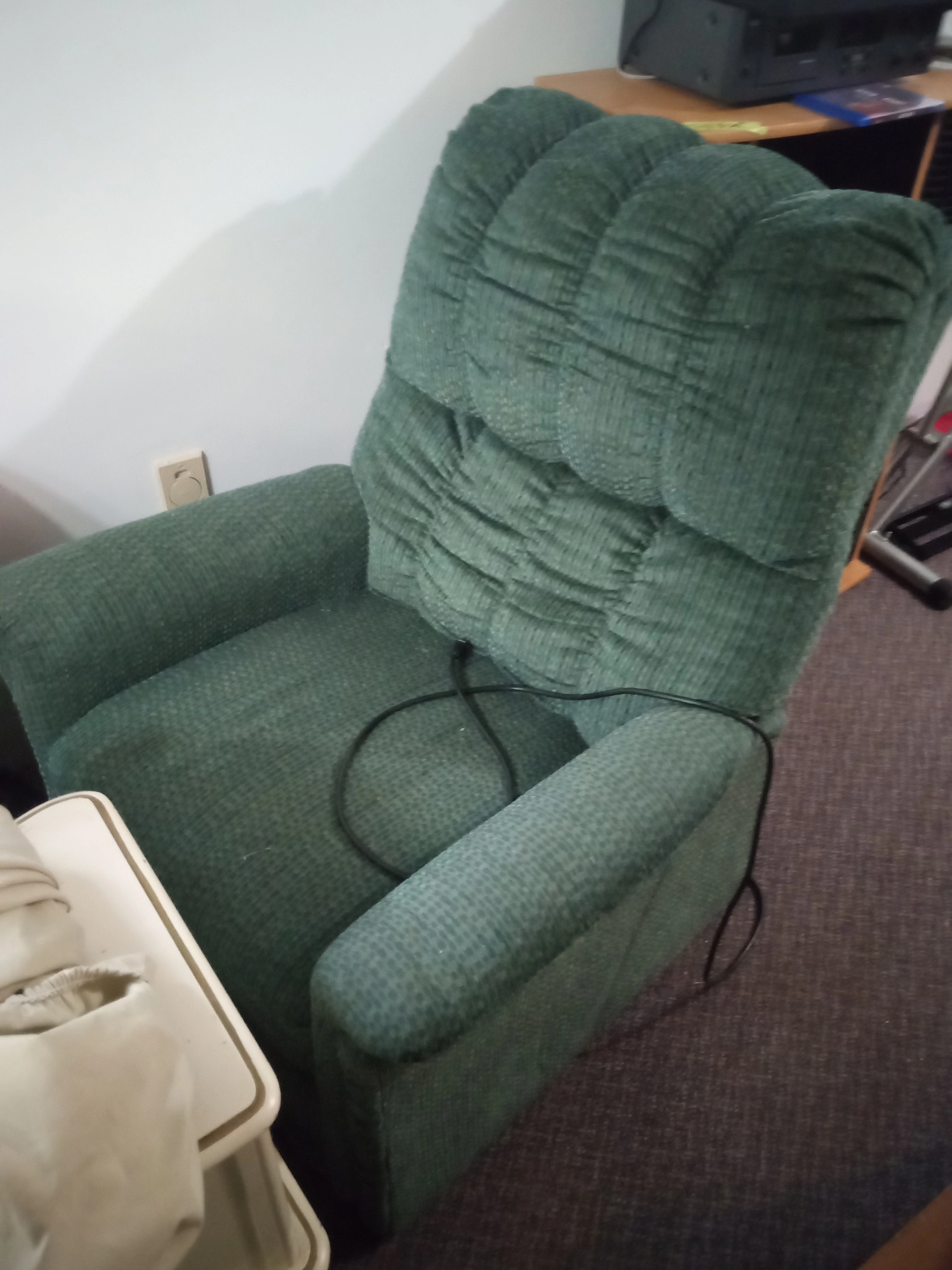 Cozy Plush Power Reclining Armchair | Karrot