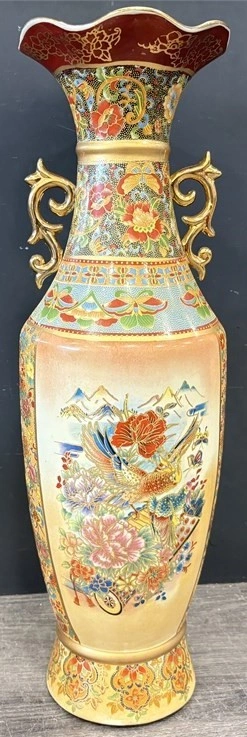 ANTIQUE JAPANESE SATSUMA STYLE FLOOR VASE – 24” TALL | Karrot