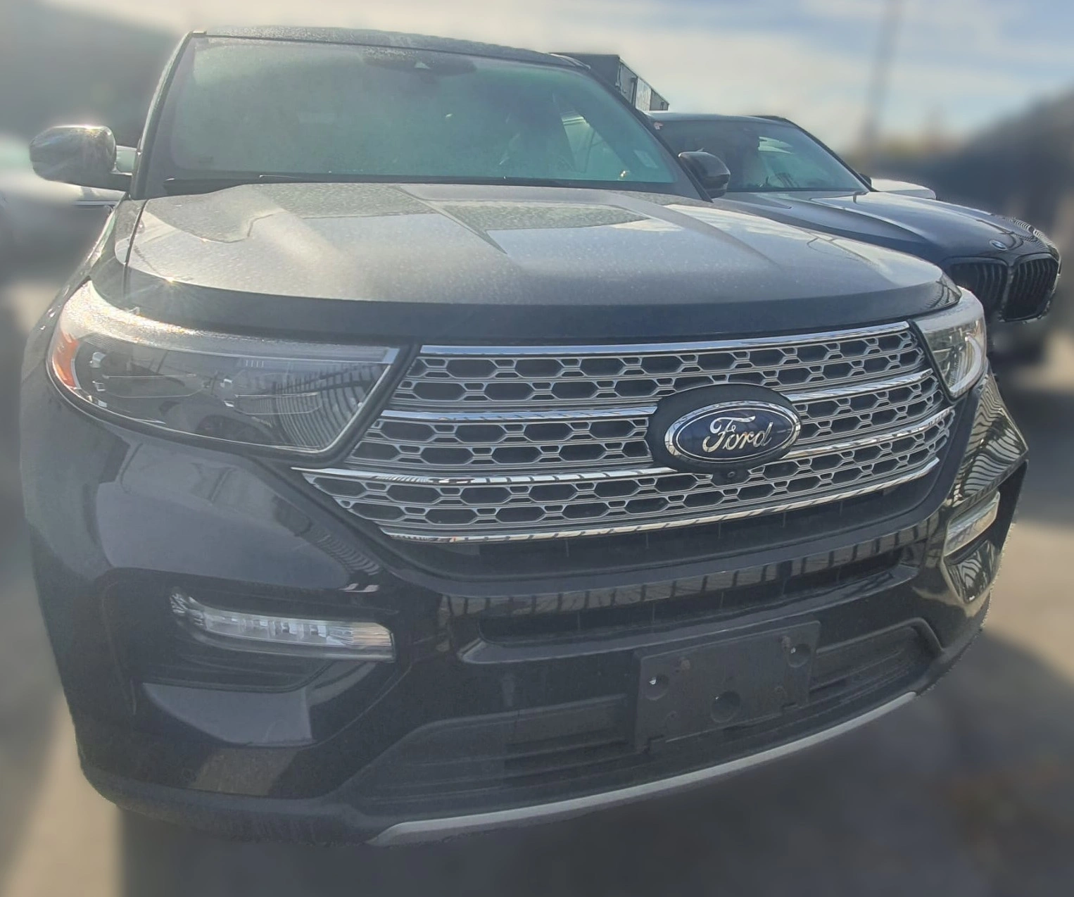 2020 Ford Explorer Limited 4WD | Karrot