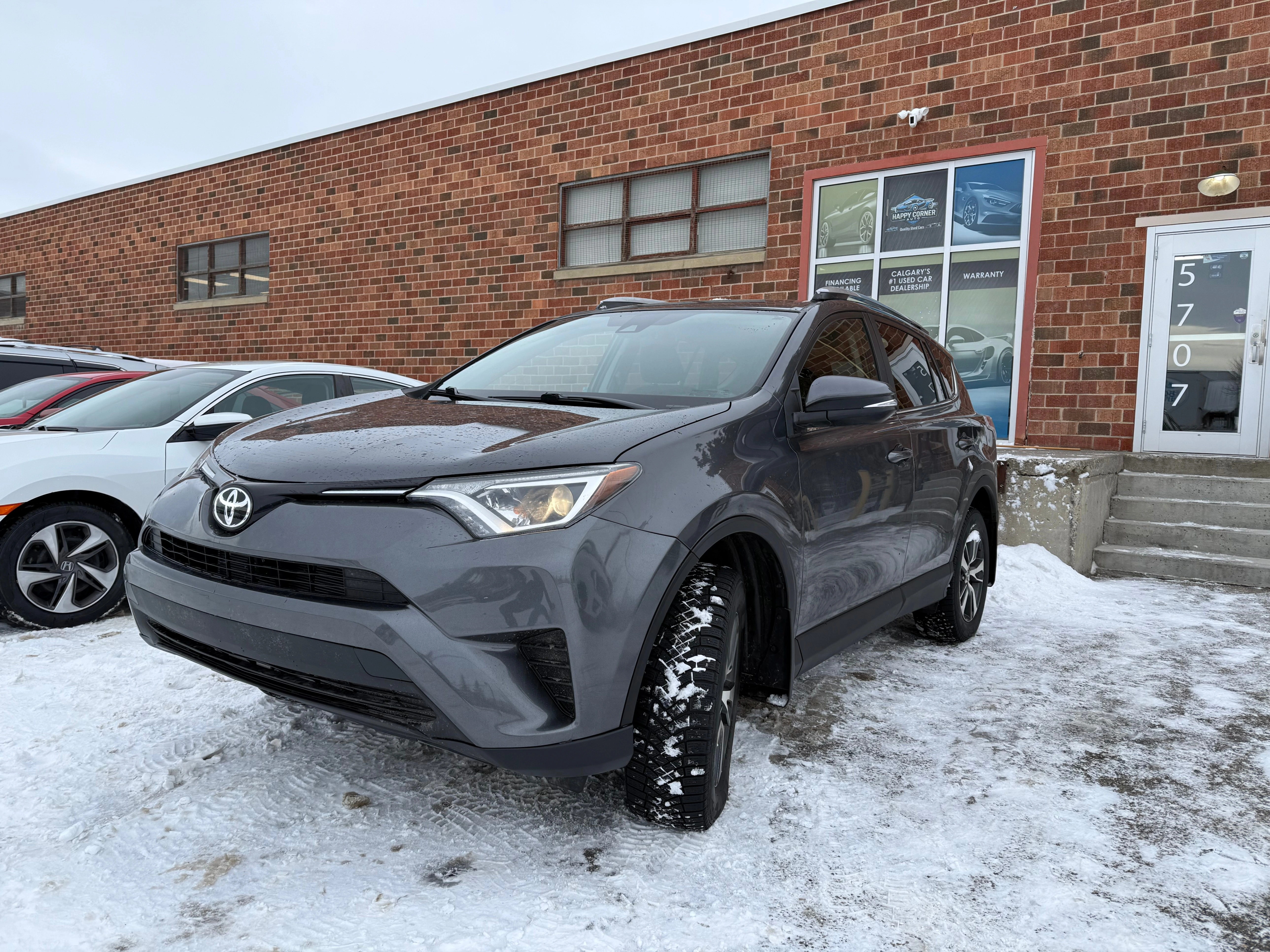 Toyota RAV4 - Grey SUV | Karrot