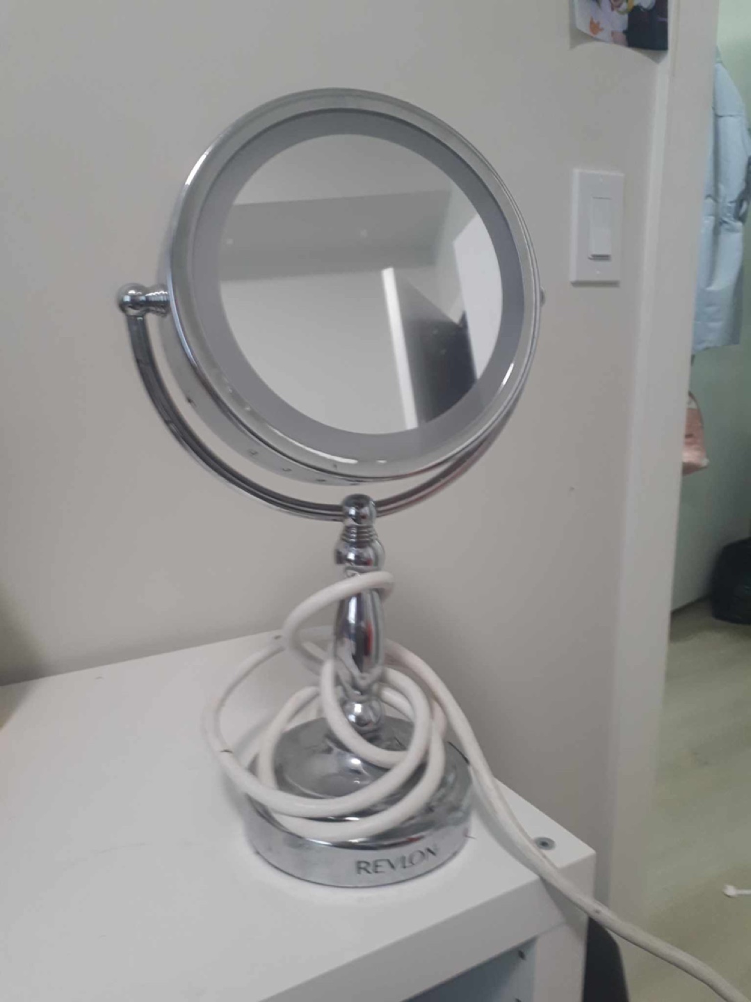 Revlon Lighted Makeup Mirror