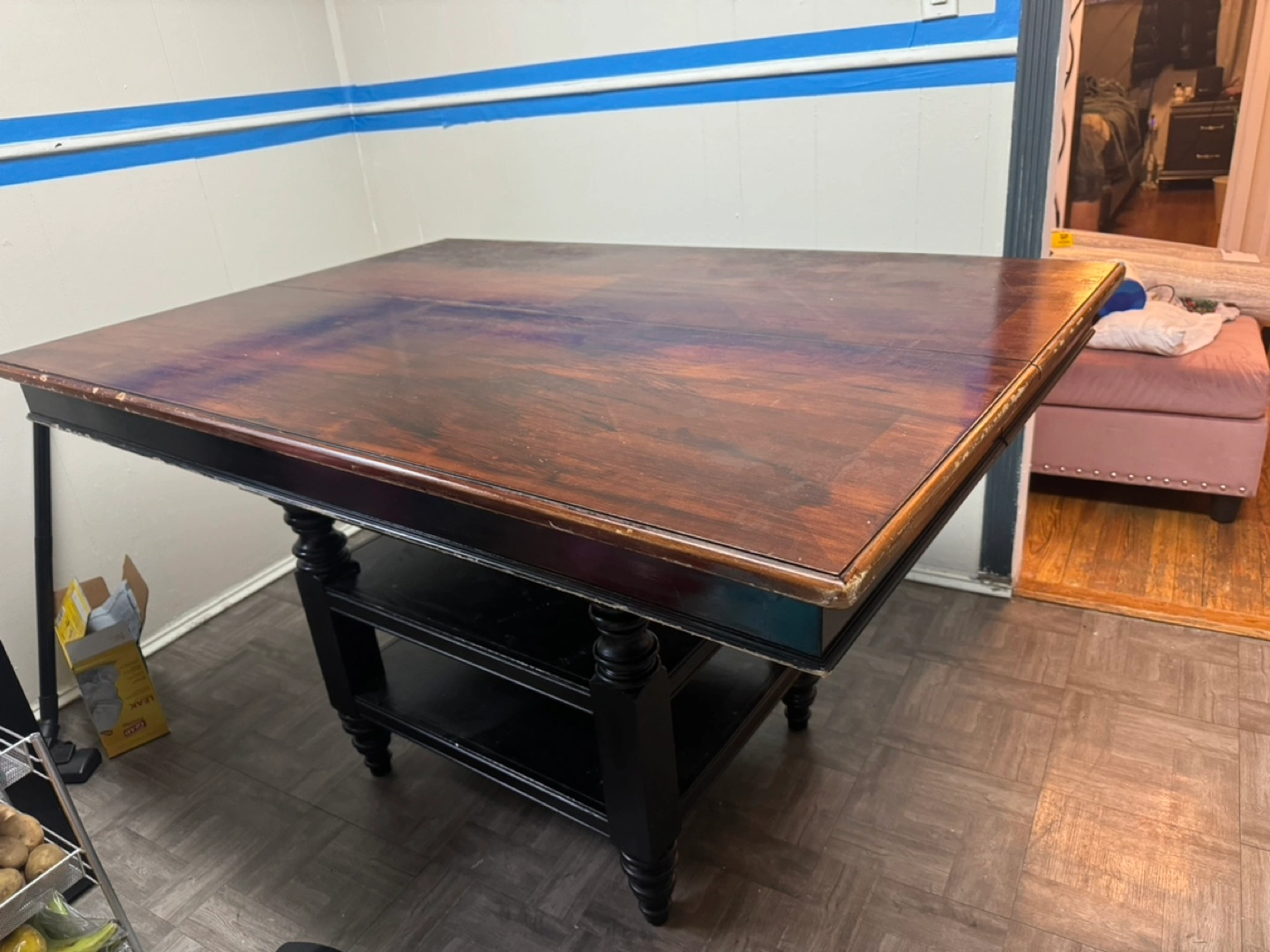 Kitchen Table and Chairs | Karrot