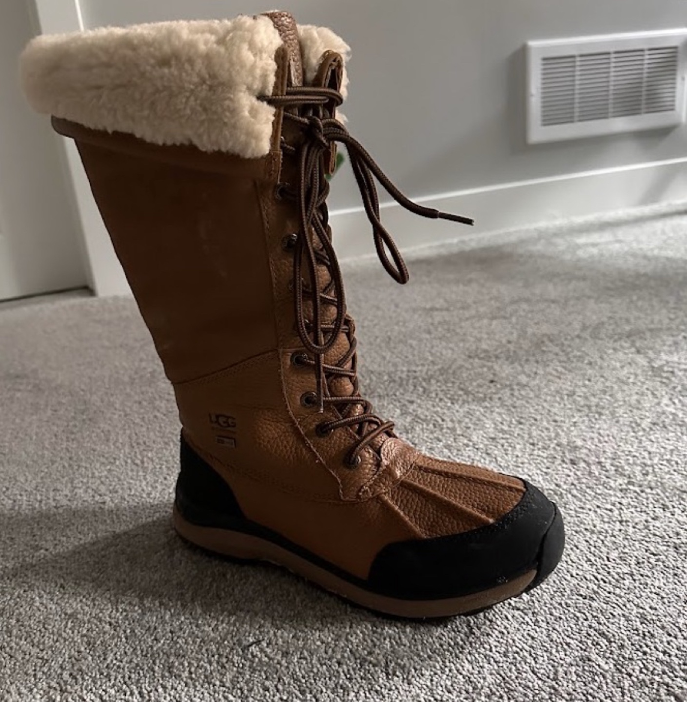 The bay ugg adirondack store
