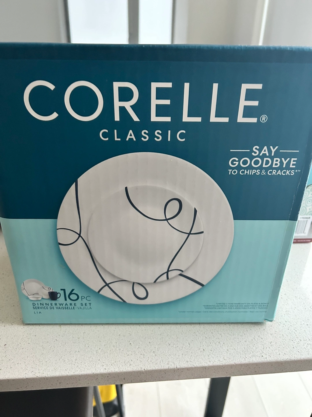 Corelle Classic 16 Piece Dinnerware Set | Karrot