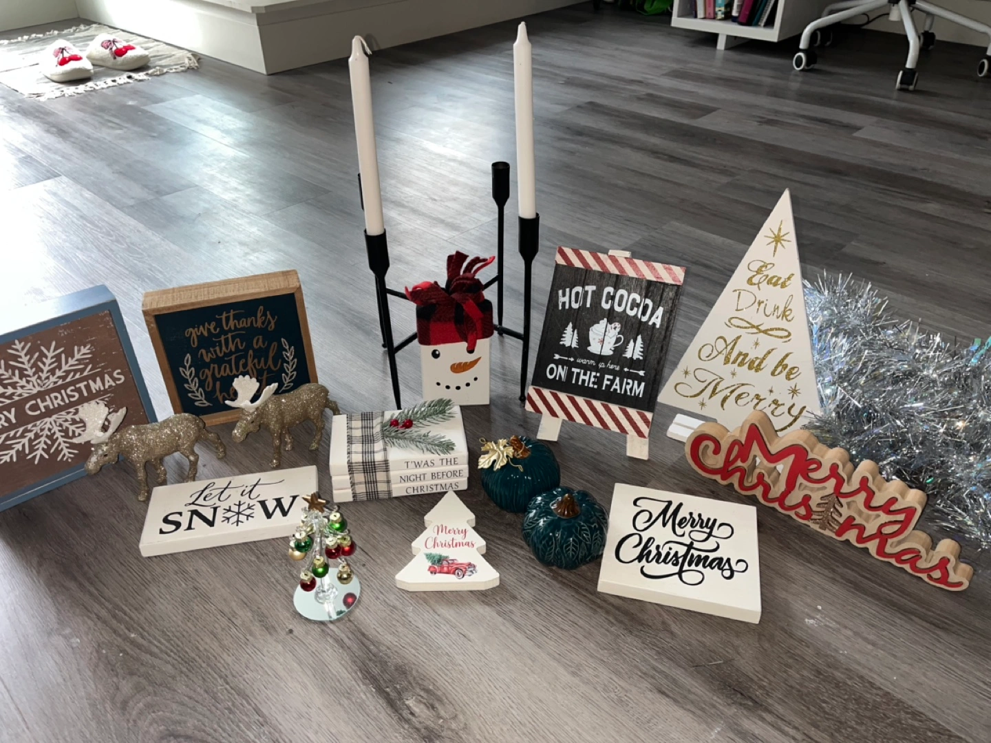 Christmas Decorations Bundle | Karrot