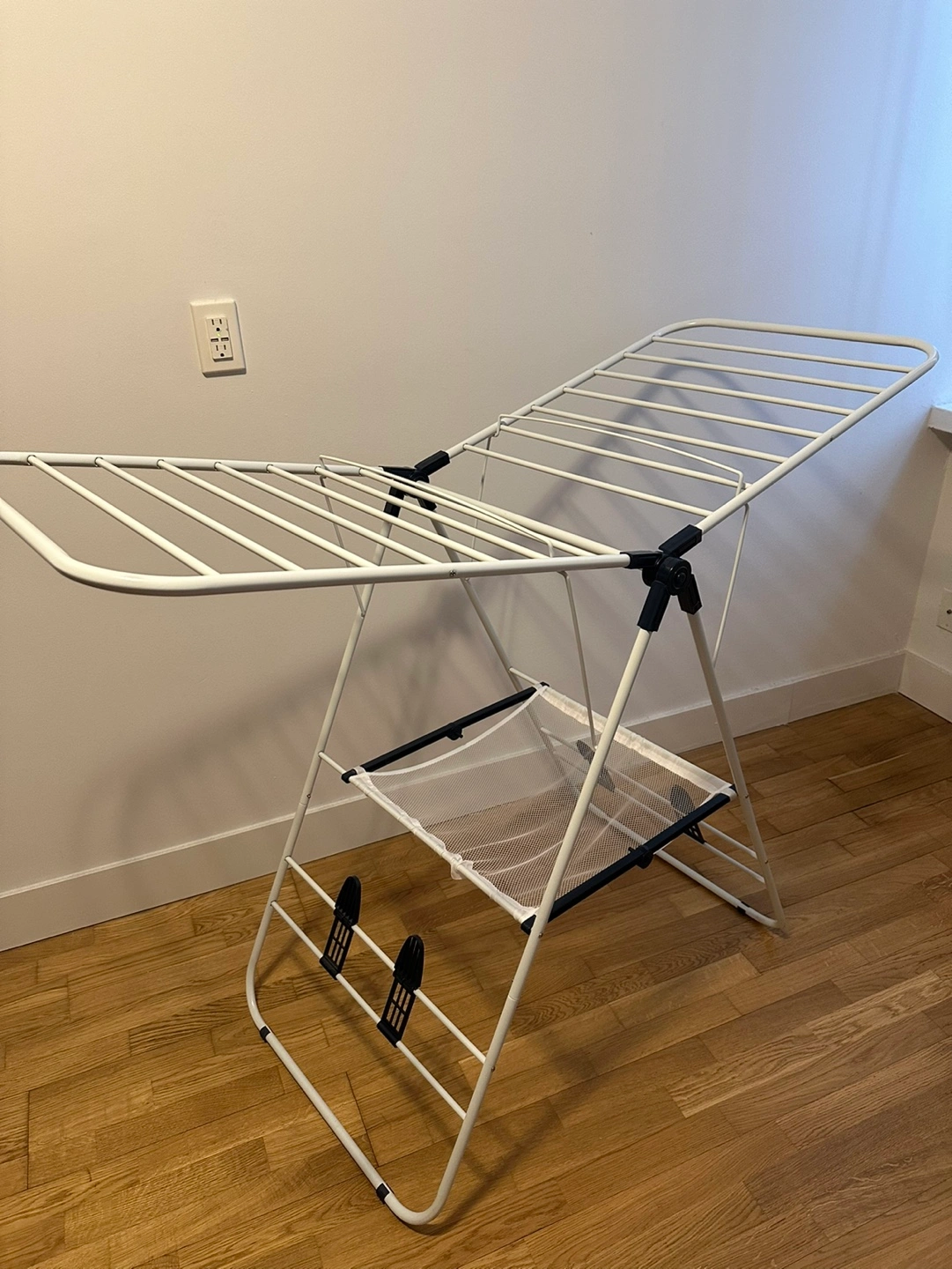 White Foldable Clothes Drying Rack with Shelf | Karrot