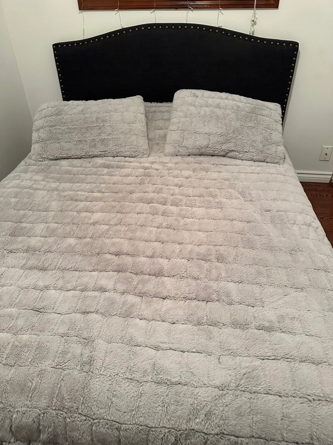 Structube Calais Queen Bed Frame | Karrot