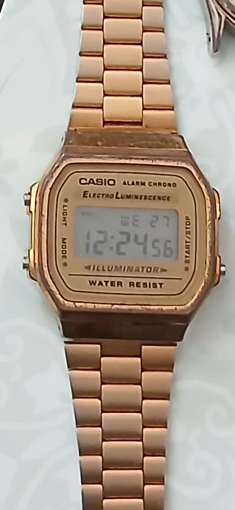Vintage Casio Watches - Bundle of 2 | Karrot