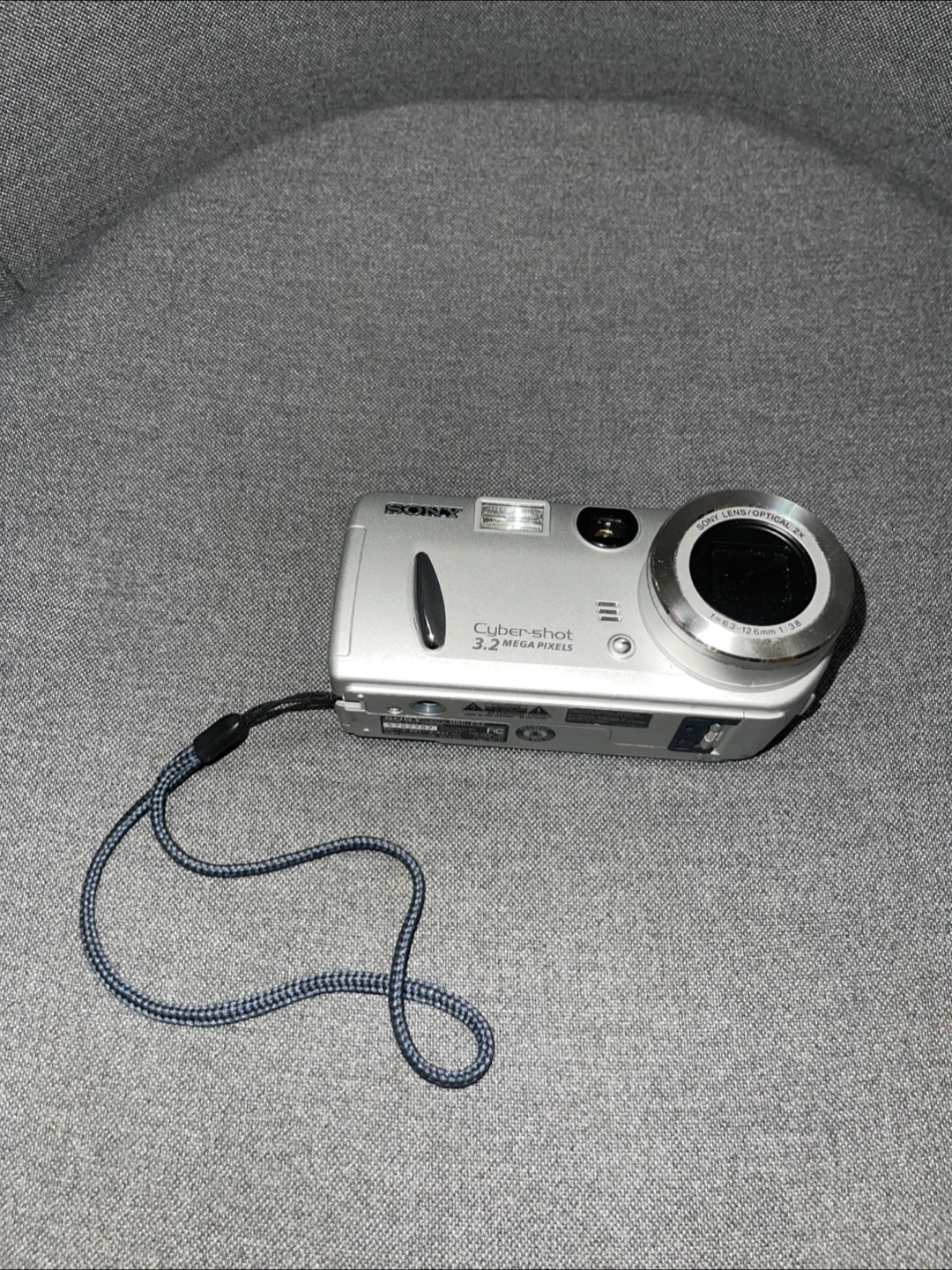 Sony Cyber-shot DSC-P52 Digital Camera | Karrot
