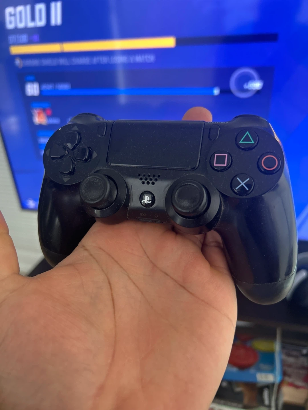PlayStation 4 DualShock 4 Wireless Controller - Black | Karrot