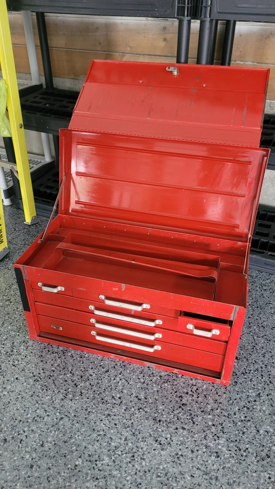 Vintage Red Tool Box | Karrot