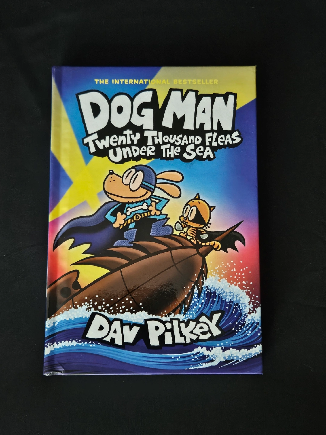 Dog Man book - Twenty Thousand Fleas Under the Sea by Dav Pilkey | Karrot
