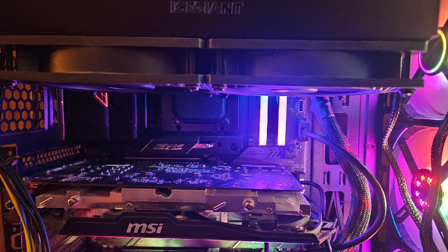 GAMING COMPUTER | Karrot