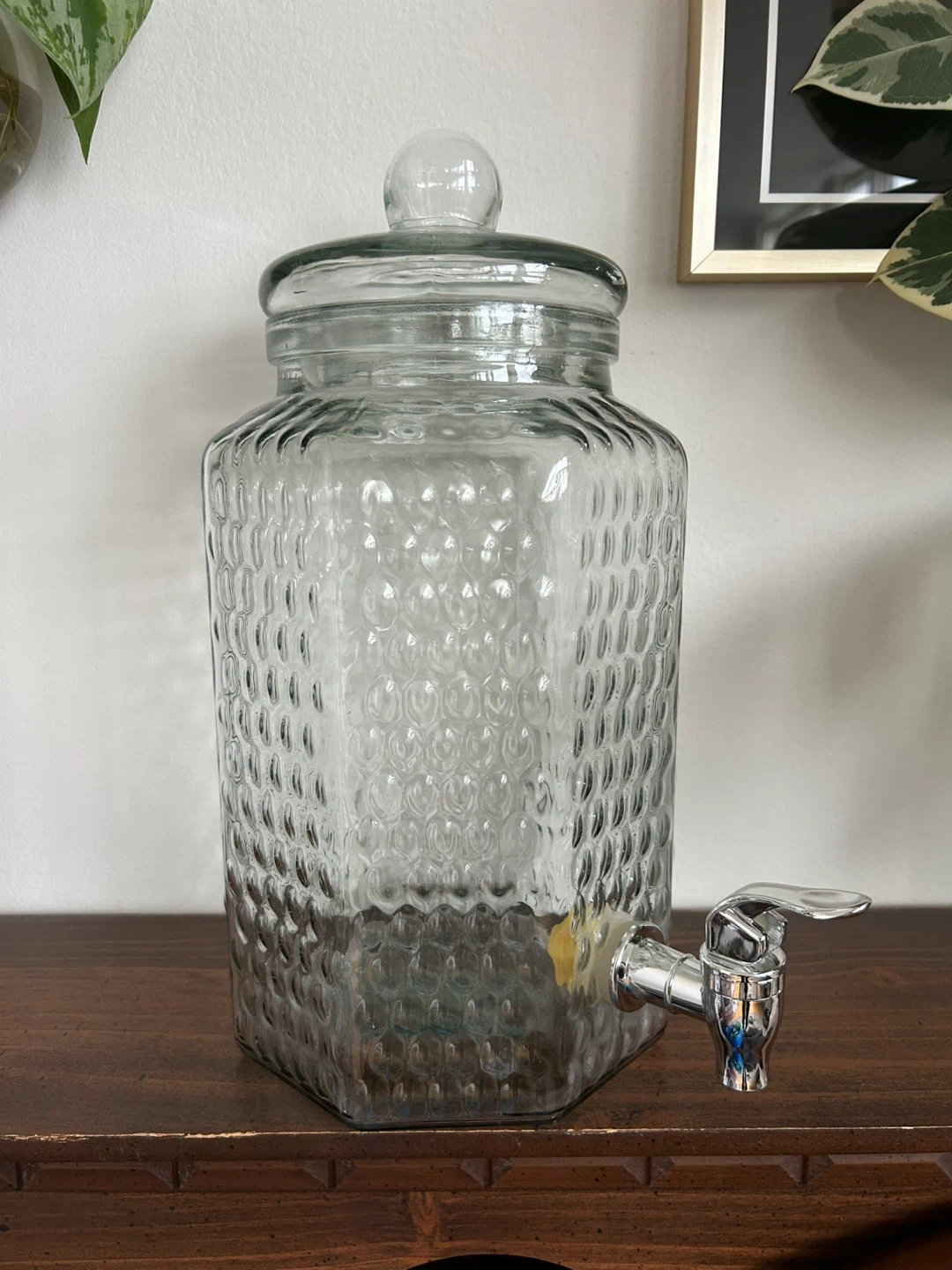 Glass Beverage Dispenser with Spigot | Karrot