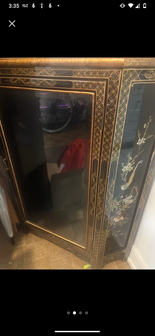 Asian Style Display Cabinet | Karrot