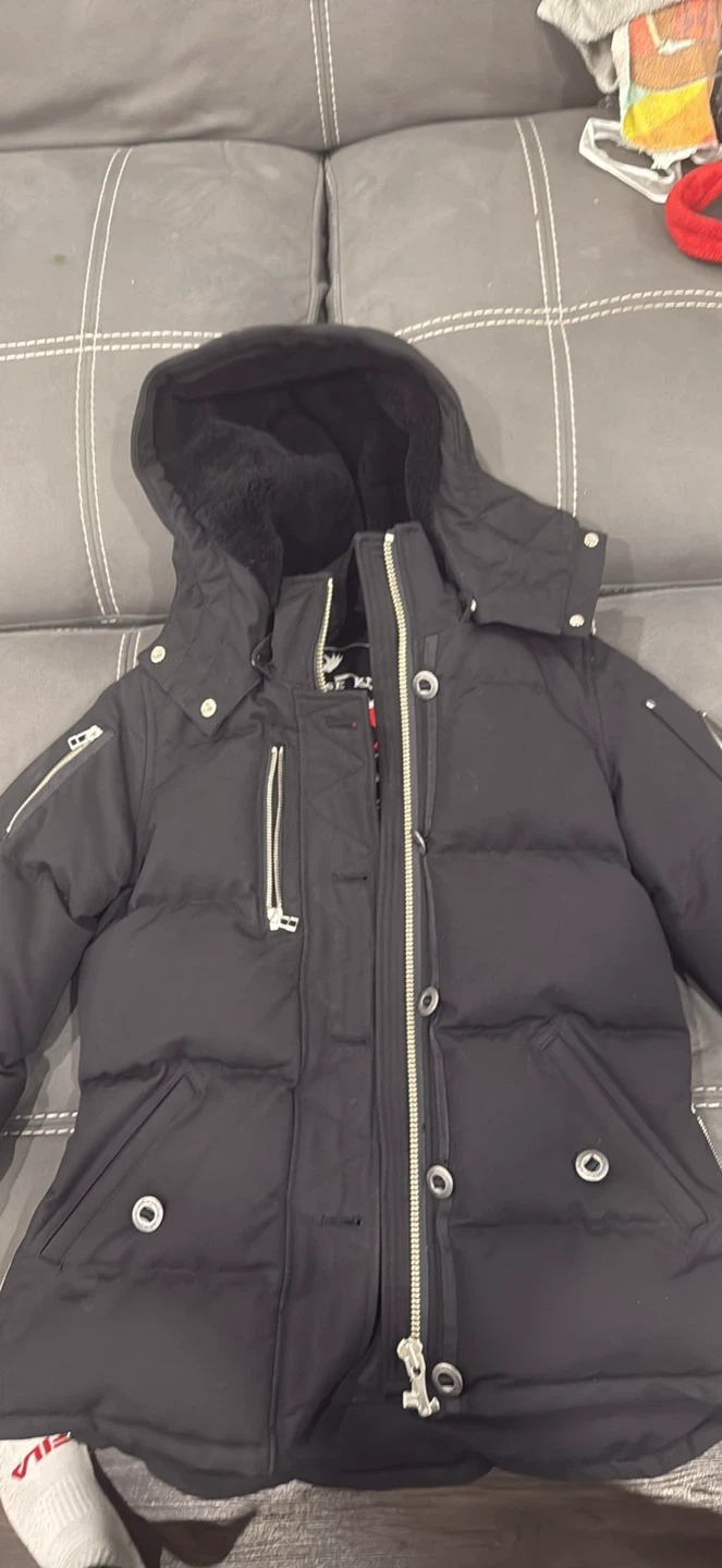 Moose Knuckles Down Filled Black Jacket - Size S/P | Karrot