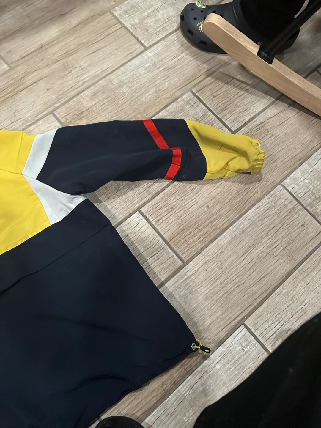 Superdry Japan Soft Shell Windbreaker Jacket Yellow Black Size L | Karrot