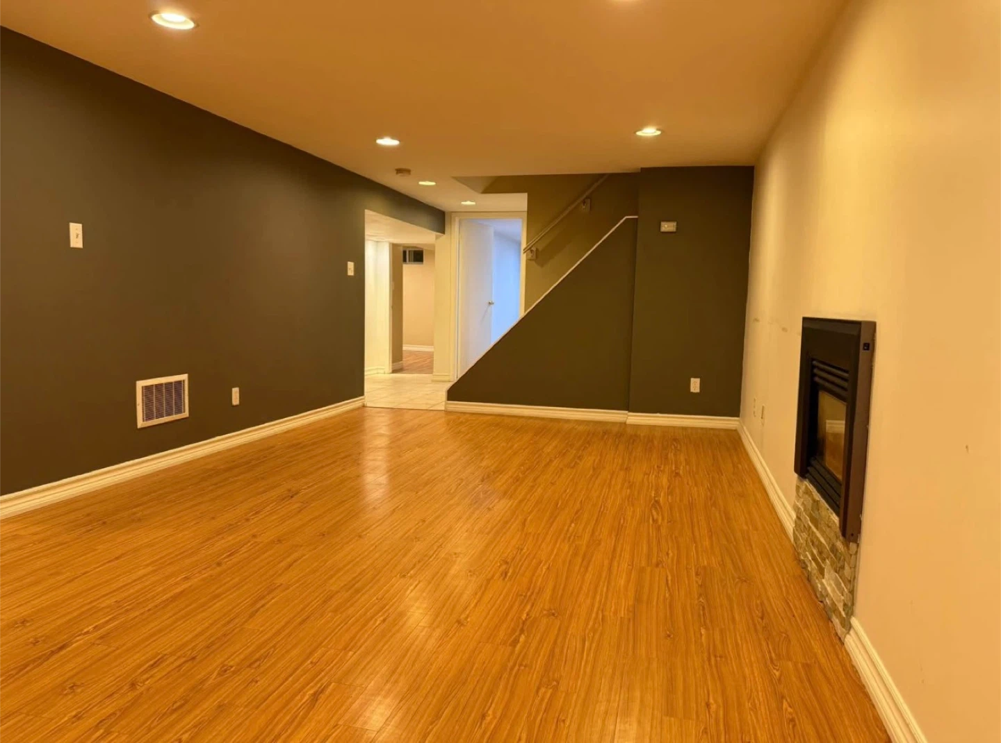 2 bedroom for rent | Karrot