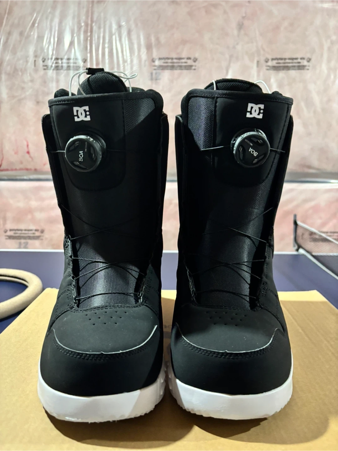2026 DC Phase BOA Snowboard Boots - Men's US 11 - Black/White | Karrot