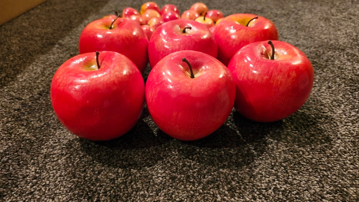 Fake Apples | Karrot