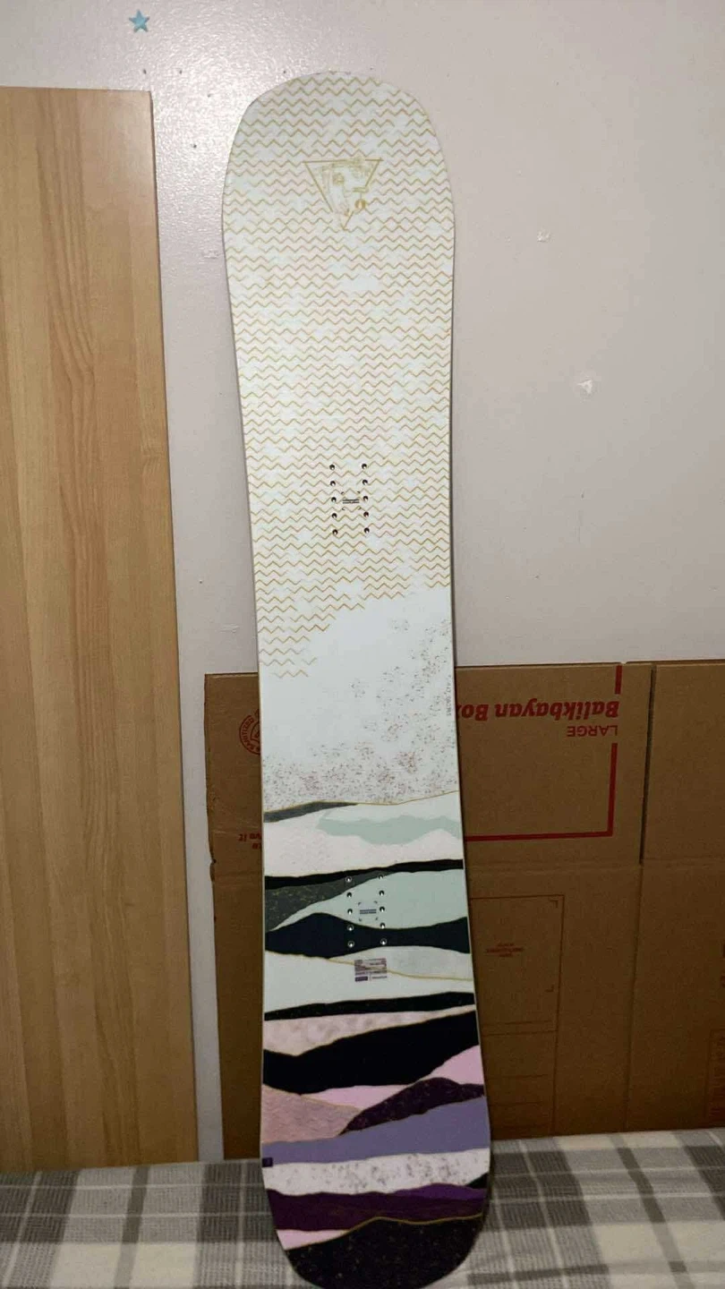 Dreamscape Snowboard 147cm Brand New | Karrot