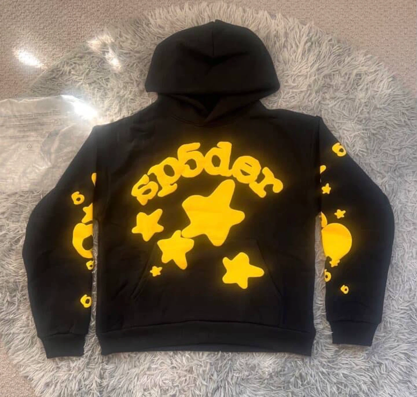 Sp5der Black Hoodie | Karrot