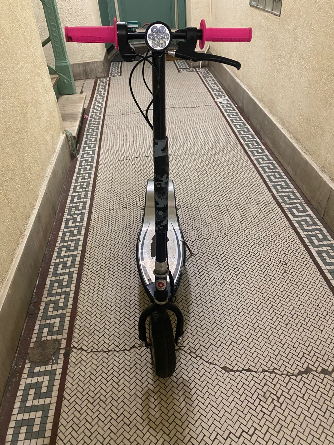 Modded razor scooter | Karrot