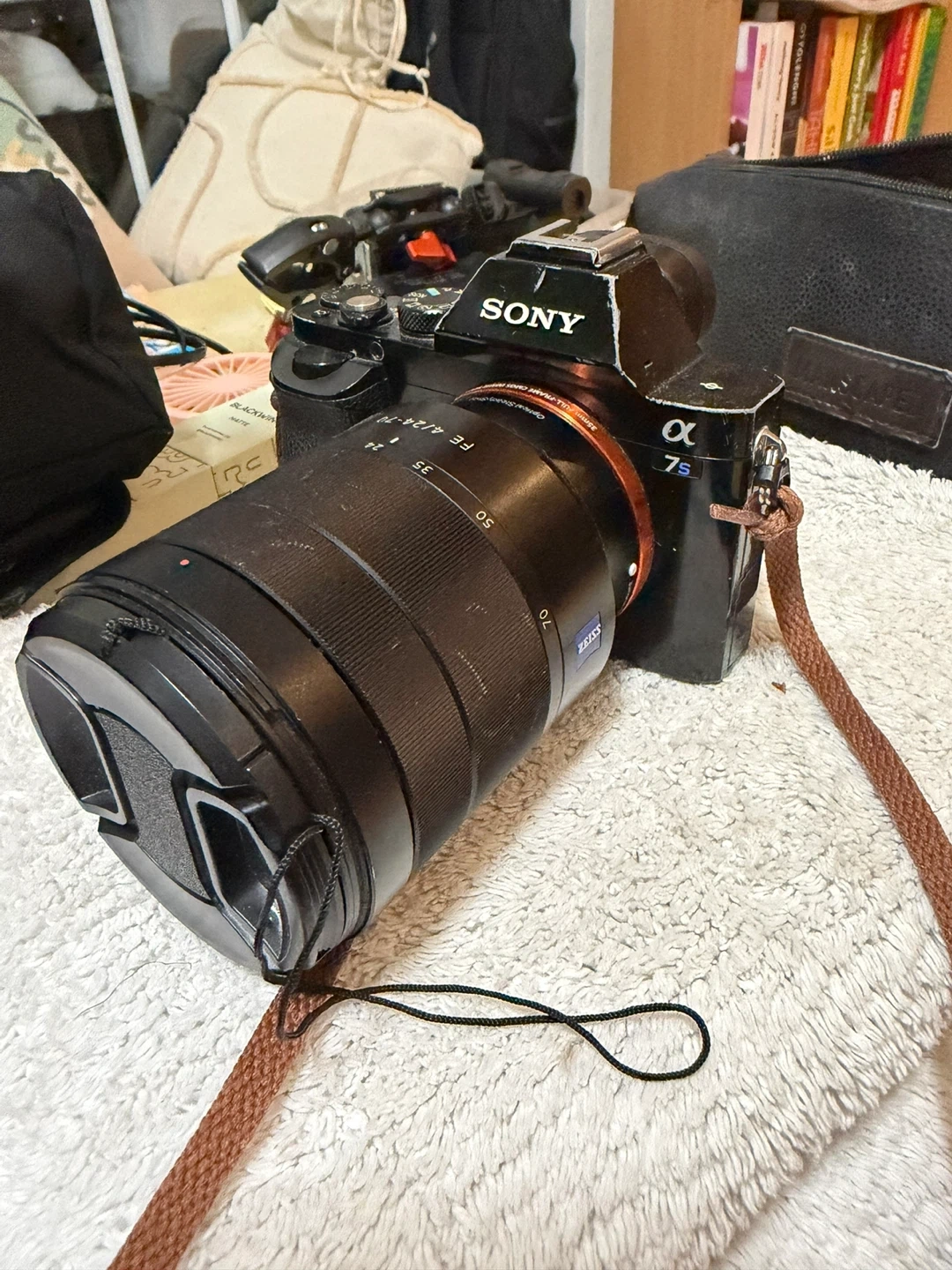 Sony Alpha a7S Mirrorless Camera with FE 24-70mm f/4 Lens | Karrot