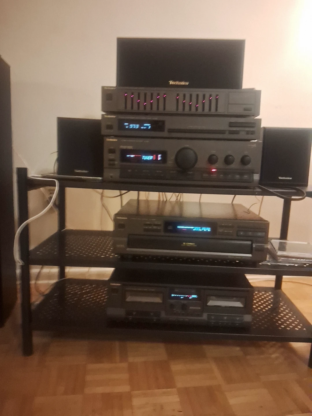 Technics Stereo System | Karrot