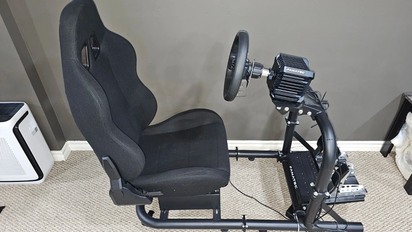 Fanatec Racing Simulator Cockpit | Karrot