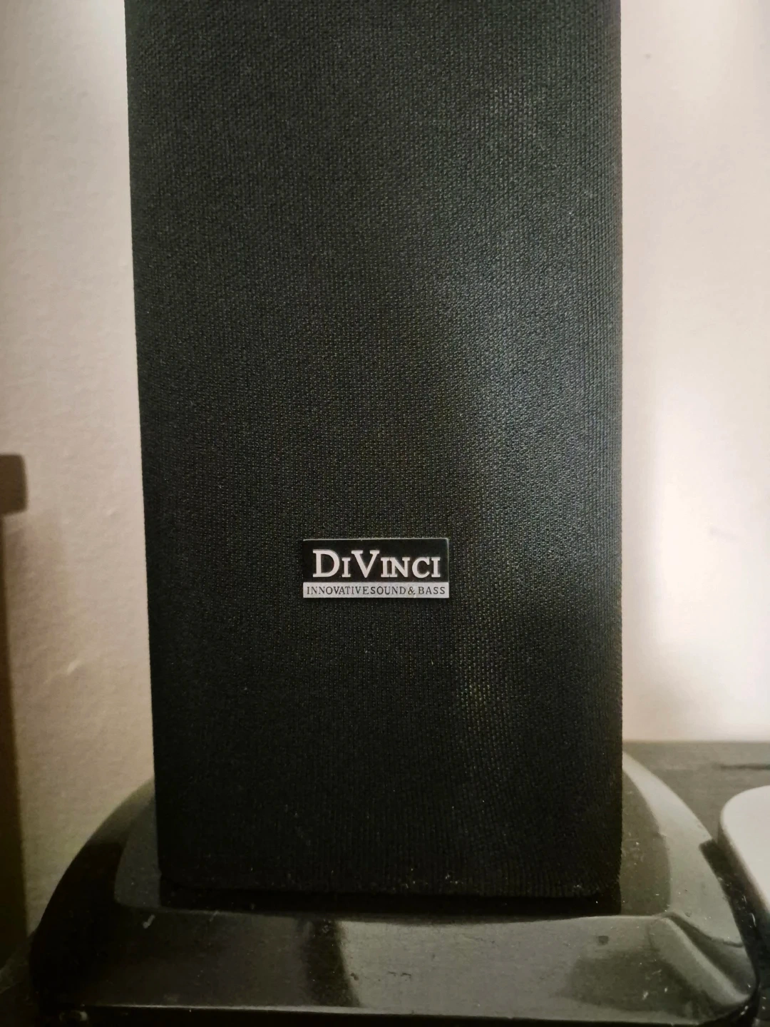 Divinci Tower Speaker. | Karrot