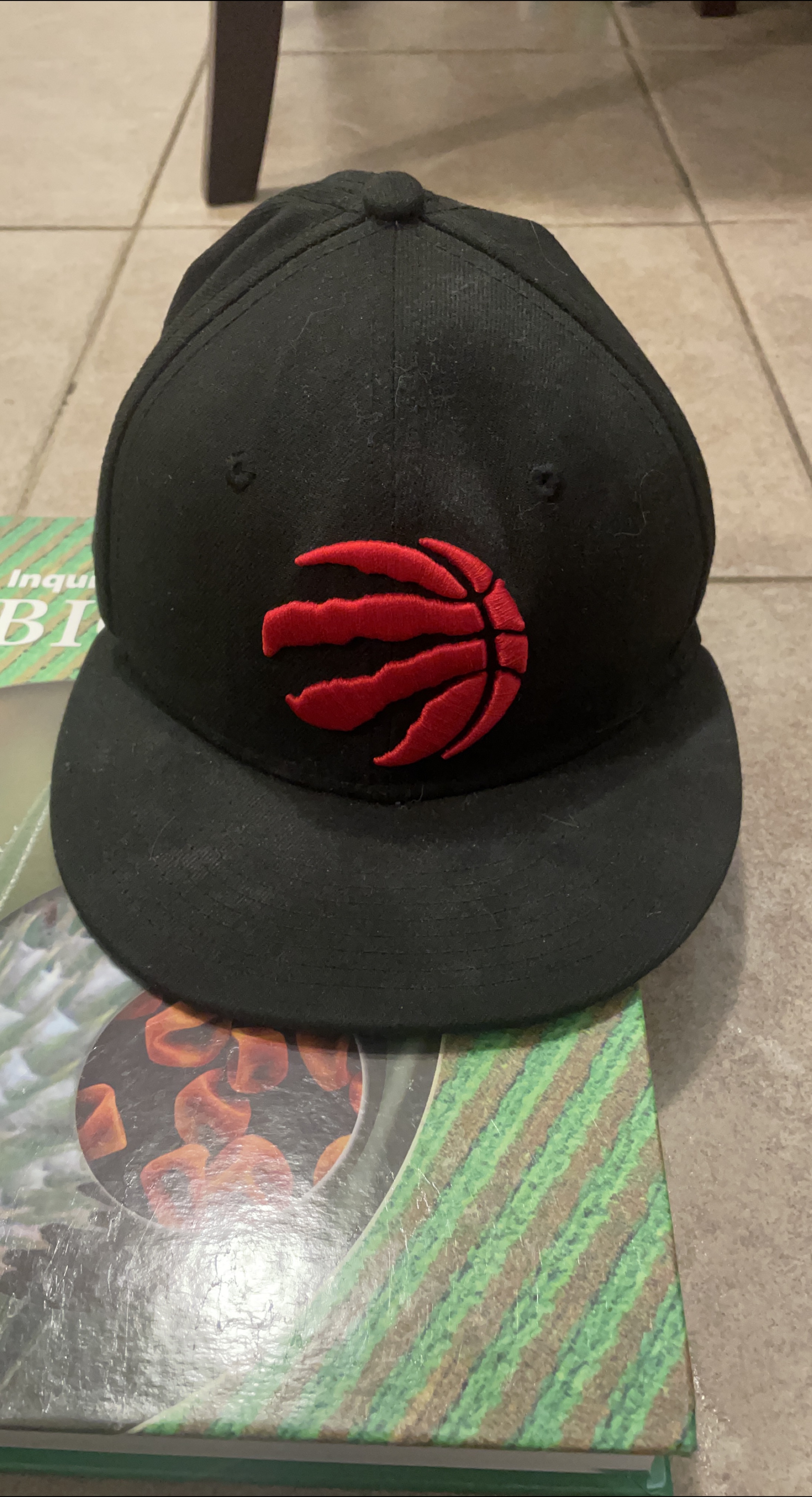 Buy and sell used items in Parkhill | Karrot