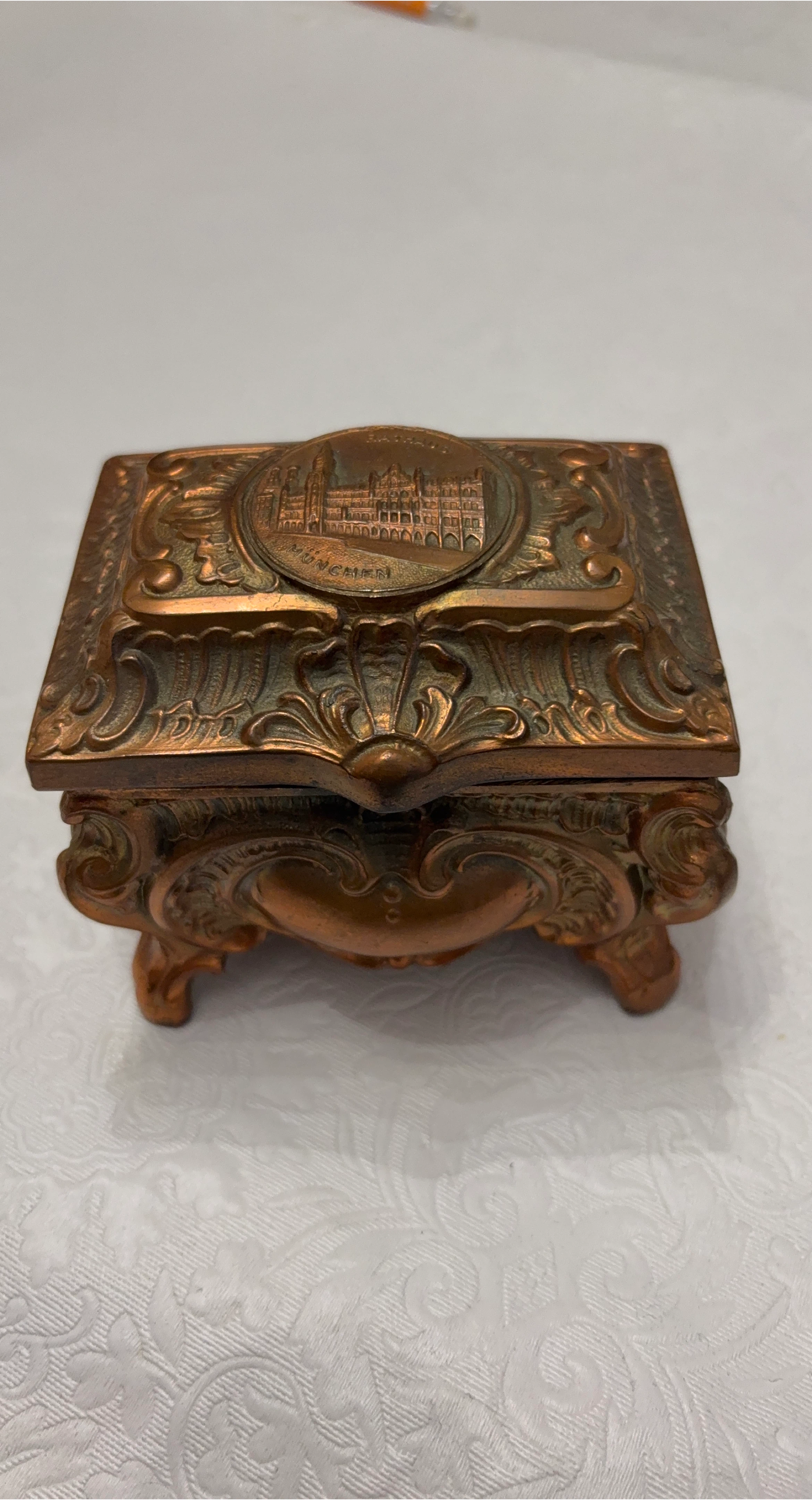 Vintage Ornate Trinket Box | Karrot